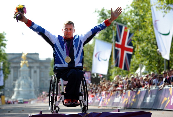 Weir claims 4th gold in Paralympic marathon