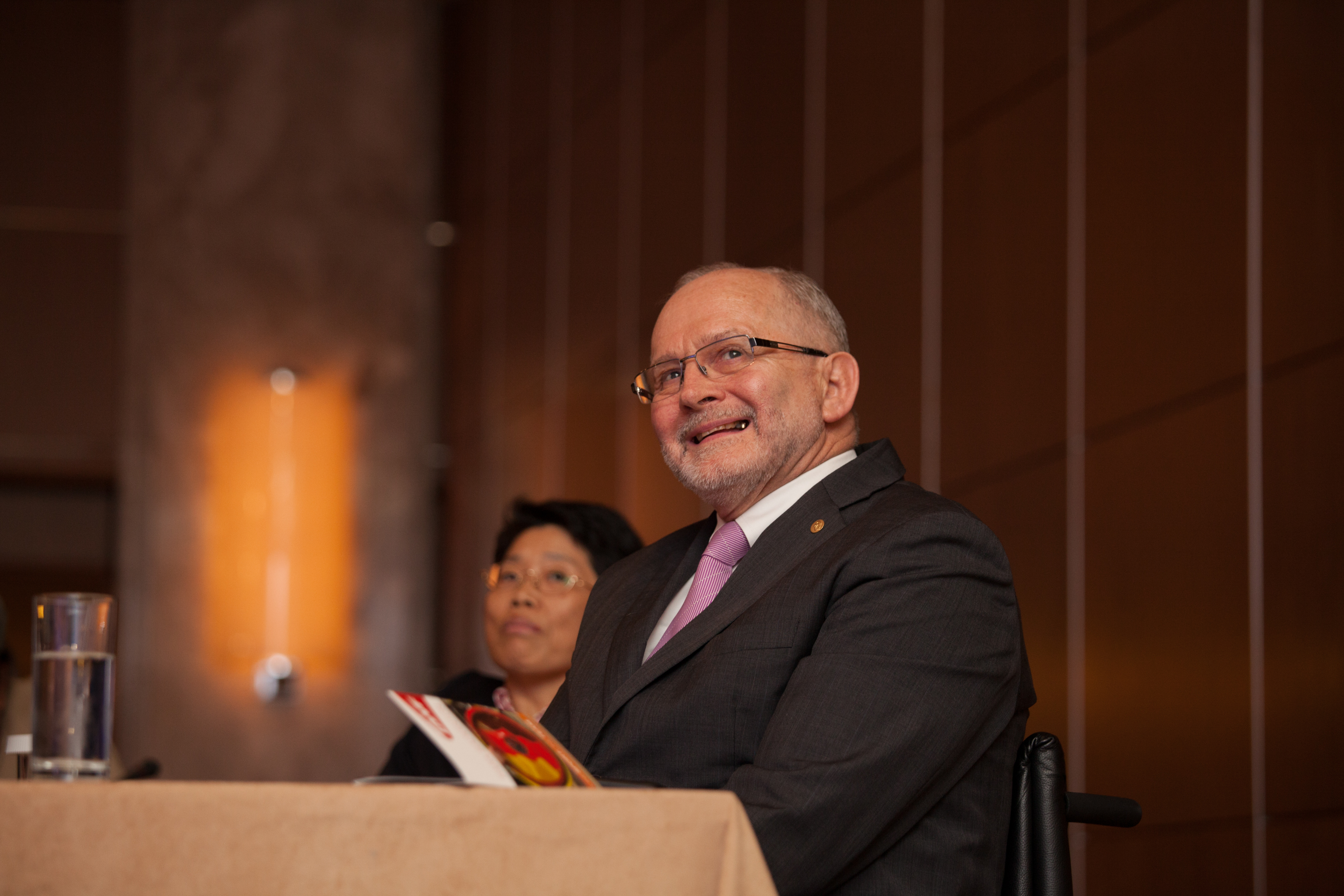 Sir Philip Craven re-elected as IPC President